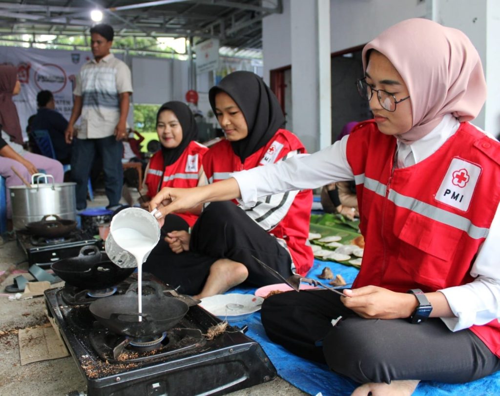 Sambut Bulan Rajab, PMI Pasbar Gelar Tradisi Maapam – PMI Pasaman Barat